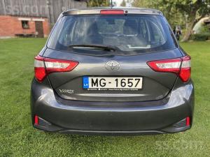 Pelēks Toyota Yaris 2019 Rīga, ar dzinēja tilpumu 1.50 L un nobraukumu 86 tūkst. km par 10500 €, foto 8 vietnē AUTOMOTO.COM.LV