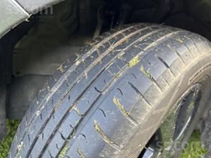 Pelēks Toyota Yaris 2019 Rīga, ar dzinēja tilpumu 1.50 L un nobraukumu 86 tūkst. km par 10500 €, foto 12 vietnē AUTOMOTO.COM.LV