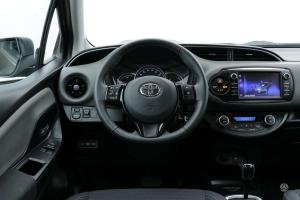 Серый Тойота Ярис 2020 в Вильнюс, объемом двигателя 1.50 л и пробегом 75 тыс. км за 14900 €, фото 8 на AUTOMOTO.COM.LV