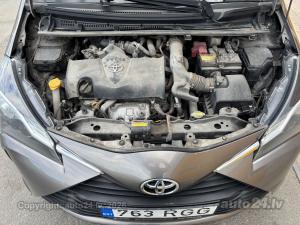 Grey Toyota Yaris 2020 in Tallinn, with an engine capacity of 1.50 L and mileage of 141 thousand km for 13640 €, photo 4 on AUTOMOTO.COM.LV