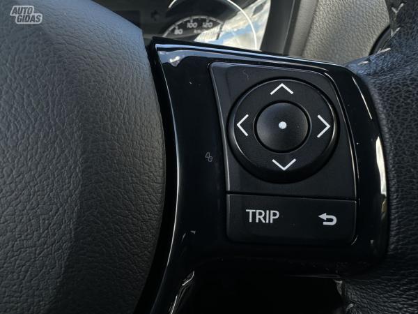 Grey Toyota Yaris 2020 in Avizieniai, with an engine capacity of 1.50 L and mileage of 166 thousand km for 11750 €, photo 10 on AUTOMOTO.COM.LV