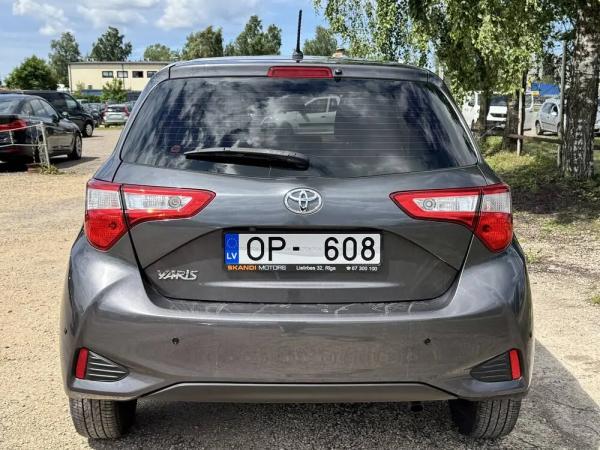 Серый Тойота Ярис 2020 в Рига, объемом двигателя 1.50 л и пробегом 69 тыс. км за 10900 €, фото 5 на AUTOMOTO.COM.LV