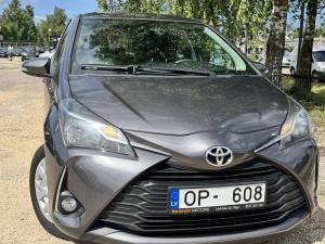 Pelēks Toyota Yaris 2020 Rīga, ar dzinēja tilpumu 1.50 L un nobraukumu 69 tūkst. km par 10900 €, foto 12 vietnē AUTOMOTO.COM.LV
