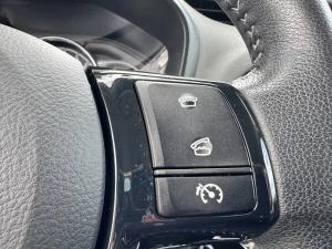 Pelēks Toyota Yaris 2020 Rīga, ar dzinēja tilpumu 1.50 L un nobraukumu 69 tūkst. km par 10900 €, foto 20 vietnē AUTOMOTO.COM.LV