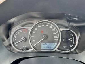 Pelēks Toyota Yaris 2020 Rīga, ar dzinēja tilpumu 1.50 L un nobraukumu 69 tūkst. km par 10900 €, foto 21 vietnē AUTOMOTO.COM.LV