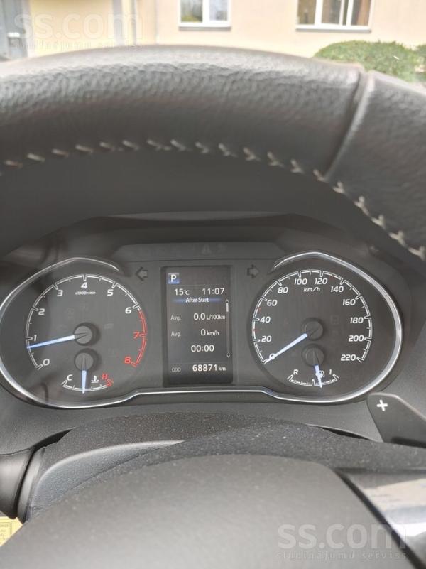 Pelēks Toyota Yaris 2020 Rīga, ar dzinēja tilpumu 1.50 L un nobraukumu 69 tūkst. km par 11500 €, foto 6 vietnē AUTOMOTO.COM.LV