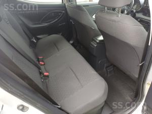 Grey Toyota Yaris 2020 in Riga, with an engine capacity of 1.50 L and mileage of 253 thousand km for 9990 €, photo 18 on AUTOMOTO.COM.LV
