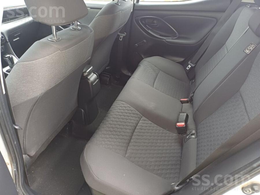 Grey Toyota Yaris 2020 in Riga, with an engine capacity of 1.50 L and mileage of 253 thousand km for 9990 €, photo 19 on AUTOMOTO.COM.LV
