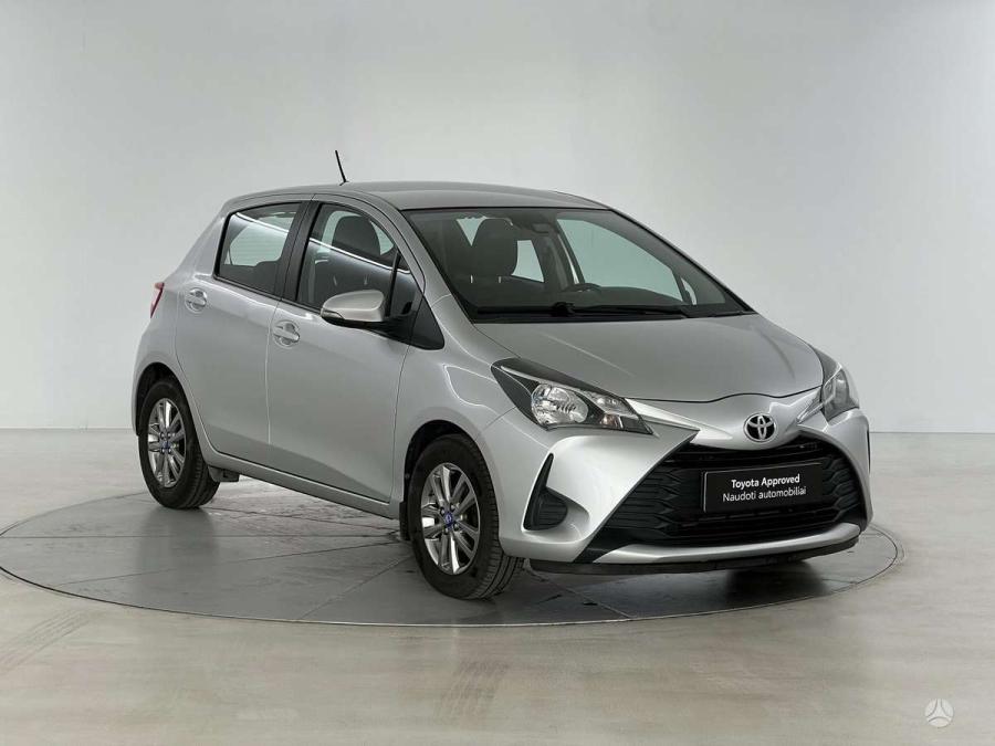 Grey Toyota Yaris 2020 in Vilnius, with an engine capacity of 1.50 L and mileage of 169 thousand km for 9900 €, photo 19 on AUTOMOTO.COM.LV