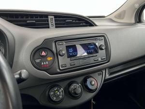 Grey Toyota Yaris 2020 in Vilnius, with an engine capacity of 1.50 L and mileage of 169 thousand km for 9900 €, photo 23 on AUTOMOTO.COM.LV