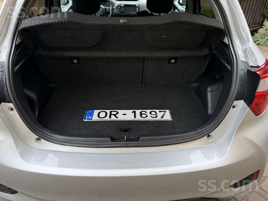 Pelēks Toyota Yaris 2020 Jelgava, ar dzinēja tilpumu 1.50 L un nobraukumu 153 tūkst. km par 11800 €, foto 8 vietnē AUTOMOTO.COM.LV