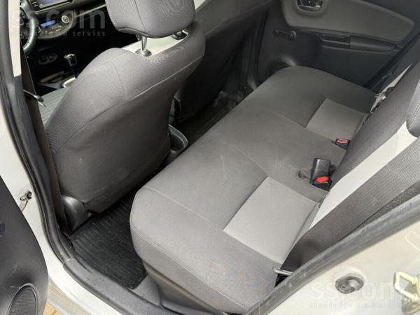 Pelēks Toyota Yaris 2020 Jelgava, ar dzinēja tilpumu 1.50 L un nobraukumu 153 tūkst. km par 11800 €, foto 9 vietnē AUTOMOTO.COM.LV