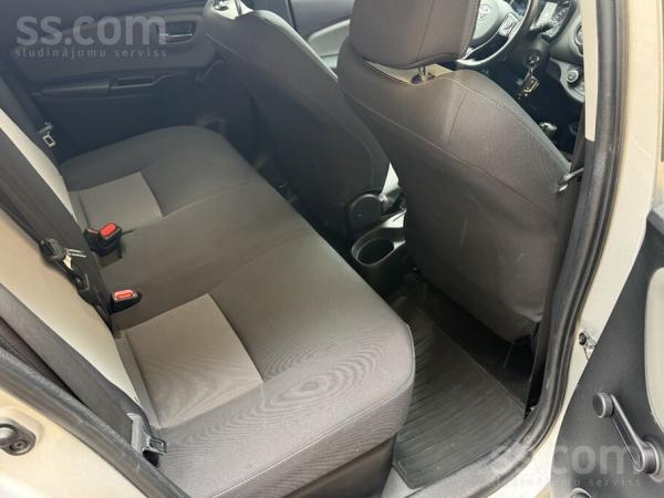 Pelēks Toyota Yaris 2020 Jelgava, ar dzinēja tilpumu 1.50 L un nobraukumu 153 tūkst. km par 11800 €, foto 10 vietnē AUTOMOTO.COM.LV