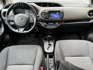 Pelēks Toyota Yaris 2020 Jelgava, ar dzinēja tilpumu 1.50 L un nobraukumu 153 tūkst. km par 11800 €, foto 15 vietnē AUTOMOTO.COM.LV
