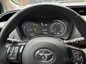 Pelēks Toyota Yaris 2020 Jelgava, ar dzinēja tilpumu 1.50 L un nobraukumu 153 tūkst. km par 11800 €, foto 24 vietnē AUTOMOTO.COM.LV