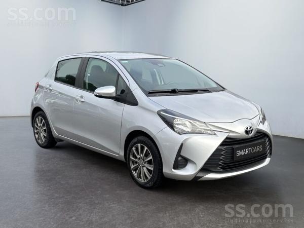 Grey Toyota Yaris 2020 in Riga, with an engine capacity of 1.50 L and mileage of 104 thousand km for 9310 €, photo 8 on AUTOMOTO.COM.LV