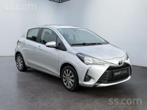 Grey Toyota Yaris 2020 in Riga, with an engine capacity of 1.50 L and mileage of 104 thousand km for 9310 €, photo 8 on AUTOMOTO.COM.LV