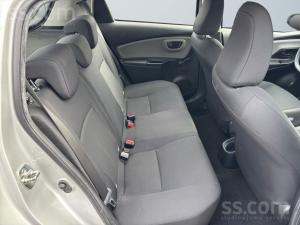 Grey Toyota Yaris 2020 in Riga, with an engine capacity of 1.50 L and mileage of 104 thousand km for 9310 €, photo 13 on AUTOMOTO.COM.LV
