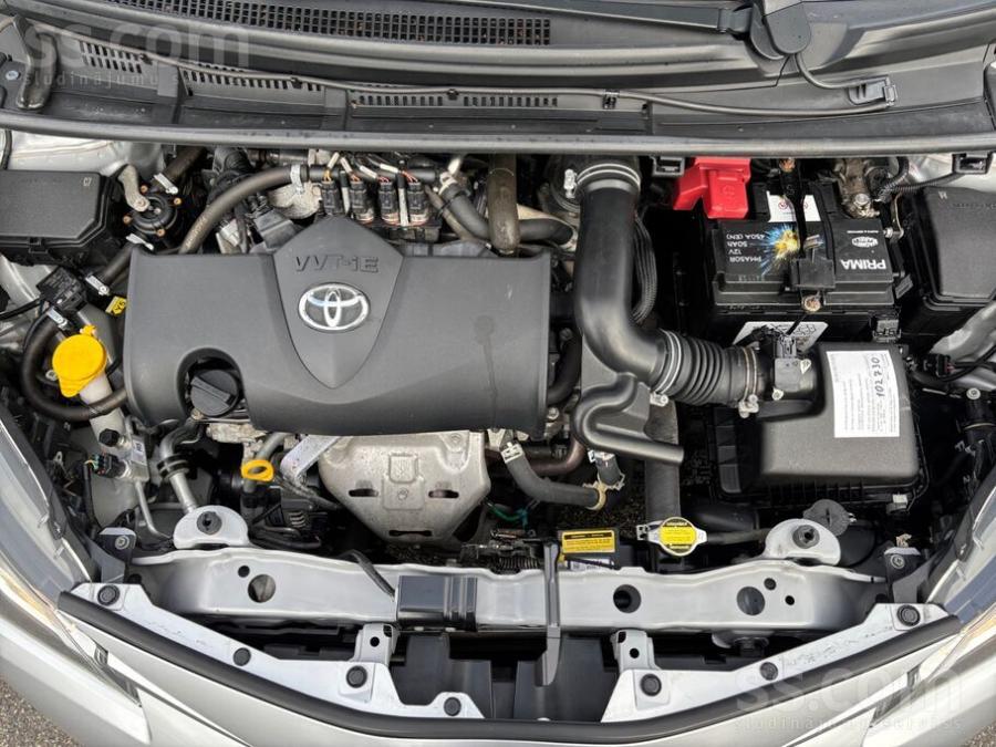 Grey Toyota Yaris 2020 in Riga, with an engine capacity of 1.50 L and mileage of 104 thousand km for 9310 €, photo 18 on AUTOMOTO.COM.LV
