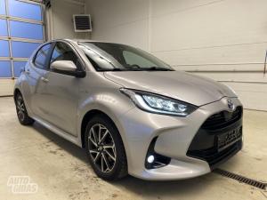 Pelēks Toyota Yaris 2021 Radviliškis, ar dzinēja tilpumu 1.50 L un nobraukumu 39 tūkst. km par 15550 €, foto 2 vietnē AUTOMOTO.COM.LV