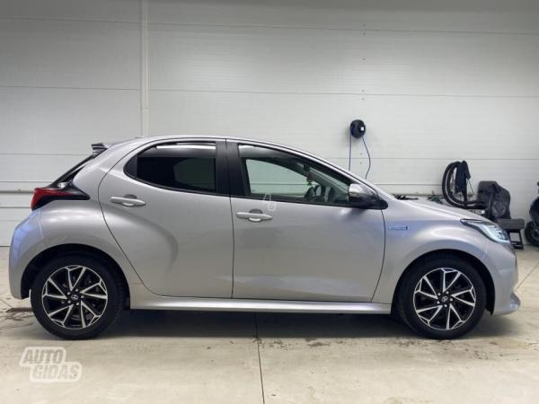 Pelēks Toyota Yaris 2021 Radviliškis, ar dzinēja tilpumu 1.50 L un nobraukumu 39 tūkst. km par 15550 €, foto 7 vietnē AUTOMOTO.COM.LV