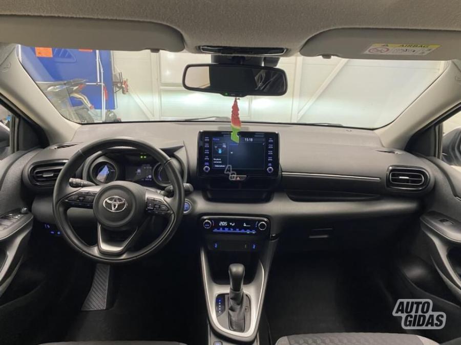 Pelēks Toyota Yaris 2021 Radviliškis, ar dzinēja tilpumu 1.50 L un nobraukumu 39 tūkst. km par 15550 €, foto 11 vietnē AUTOMOTO.COM.LV