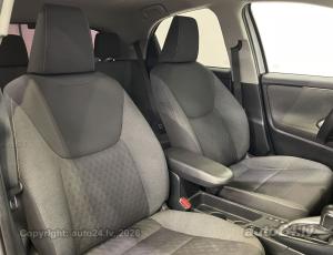 Pelēks Toyota Yaris 2021 Tallina, ar dzinēja tilpumu 1.50 L un nobraukumu 131 tūkst. km par 14490 €, foto 10 vietnē AUTOMOTO.COM.LV