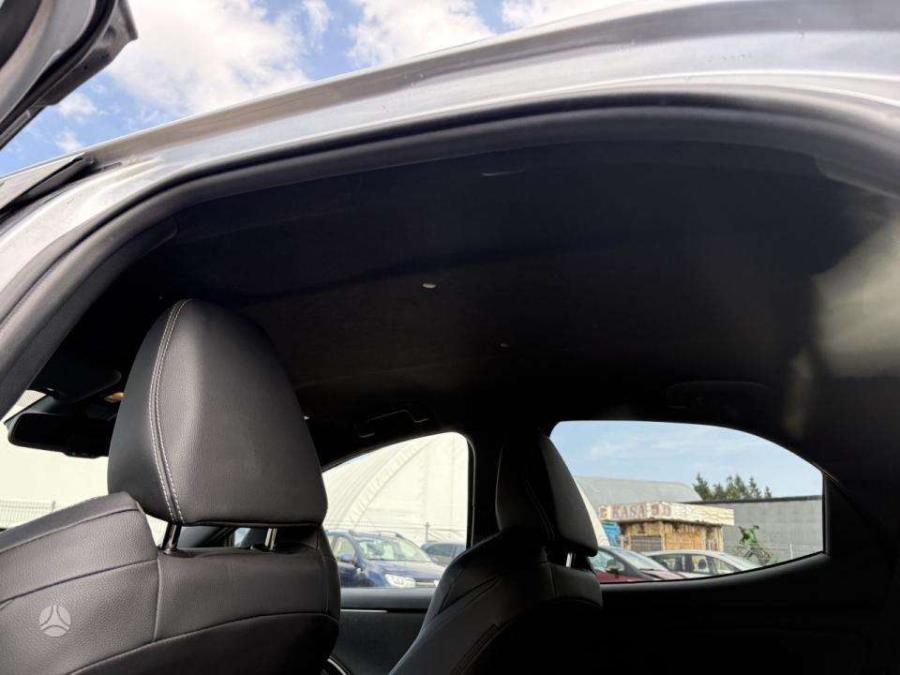 Pelēks Toyota Yaris 2021 Radviliškis, ar dzinēja tilpumu 1.49 L un nobraukumu 48 tūkst. km par 10950 €, foto 14 vietnē AUTOMOTO.COM.LV