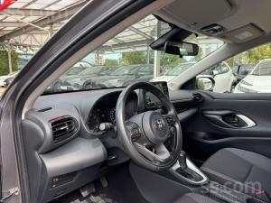 Pelēks Toyota Yaris 2021 Rīga, ar dzinēja tilpumu 1.50 L un nobraukumu 99 tūkst. km par 12850 €, foto 6 vietnē AUTOMOTO.COM.LV