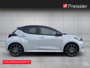 Pelēks Toyota Yaris 2022 Kauņa, ar dzinēja tilpumu 1.50 L un nobraukumu 32 tūkst. km par 24444 €, foto 10 vietnē AUTOMOTO.COM.LV