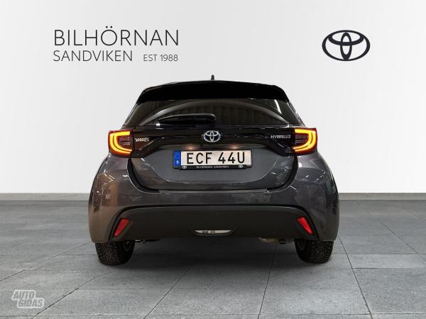 Pelēks Toyota Yaris 2022 Kauņa, ar dzinēja tilpumu 0.00 L un nobraukumu 21 tūkst. km par 24337 €, foto 5 vietnē AUTOMOTO.COM.LV