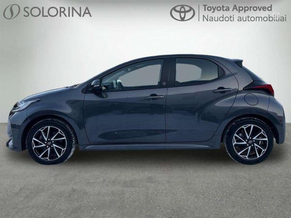 Pelēks Toyota Yaris 2022 Klaipėda, ar dzinēja tilpumu 1.49 L un nobraukumu 15 tūkst. km par 18990 €, foto 3 vietnē AUTOMOTO.COM.LV