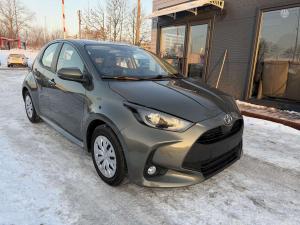 Pelēks Toyota Yaris 2022 Klaipėda, ar dzinēja tilpumu 1.00 L un nobraukumu 101 tūkst. km par 11800 €, foto 3 vietnē AUTOMOTO.COM.LV