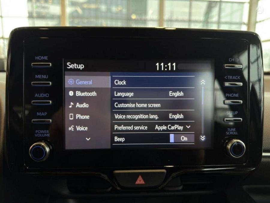 Серый Тойота Ярис 2022 в Вильнюс, объемом двигателя 1.49 л и пробегом 15 тыс. км за 14500 €, фото 13 на AUTOMOTO.COM.LV