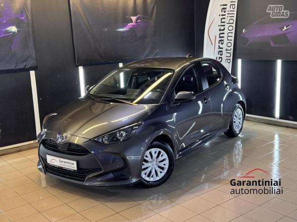 Pelēks Toyota Yaris 2022 Avižieniai, ar dzinēja tilpumu 1.50 L un nobraukumu 118 tūkst. km par 13950 €, foto 1 vietnē AUTOMOTO.COM.LV