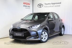 Серый Тойота Ярис 2022 в Таллин, объемом двигателя 1.50 л и пробегом 73 тыс. км за 18790 €, фото  на AUTOMOTO.COM.LV