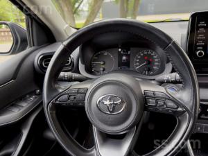 Pelēks Toyota Yaris 2022 Rīga, ar dzinēja tilpumu 1.50 L un nobraukumu 72 tūkst. km par 13500 €, foto 17 vietnē AUTOMOTO.COM.LV