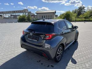 Pelēks Toyota Yaris 2022 Telšiai, ar dzinēja tilpumu 1.49 L un nobraukumu 85 tūkst. km par 14999 €, foto 7 vietnē AUTOMOTO.COM.LV