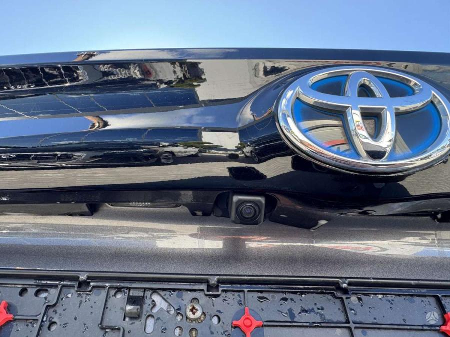 Pelēks Toyota Yaris 2022 Telšiai, ar dzinēja tilpumu 1.49 L un nobraukumu 85 tūkst. km par 14999 €, foto 23 vietnē AUTOMOTO.COM.LV
