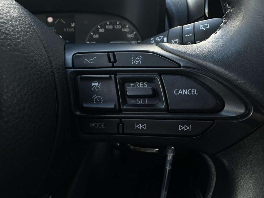 Pelēks Toyota Yaris 2022 Viļņa, ar dzinēja tilpumu 1.50 L un nobraukumu 120 tūkst. km par 13500 €, foto 13 vietnē AUTOMOTO.COM.LV
