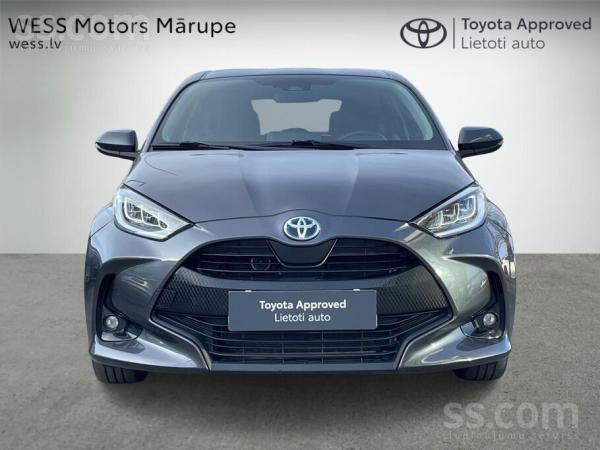 Pelēks Toyota Yaris 2022 Rīga, ar dzinēja tilpumu 1.50 L un nobraukumu 76 tūkst. km par 15990 €, foto 5 vietnē AUTOMOTO.COM.LV
