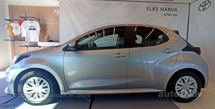 Pelēks Toyota Yaris 2022 Narva, ar dzinēja tilpumu 1.50 L un nobraukumu 34 tūkst. km par 17900 €, foto 4 vietnē AUTOMOTO.COM.LV