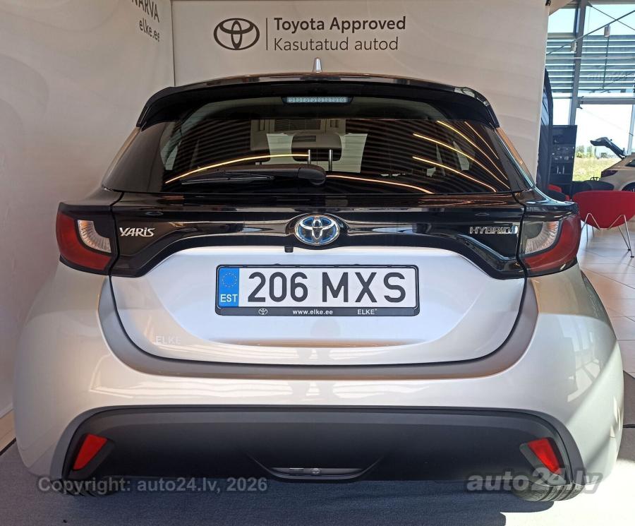 Pelēks Toyota Yaris 2022 Narva, ar dzinēja tilpumu 1.50 L un nobraukumu 34 tūkst. km par 17900 €, foto 7 vietnē AUTOMOTO.COM.LV