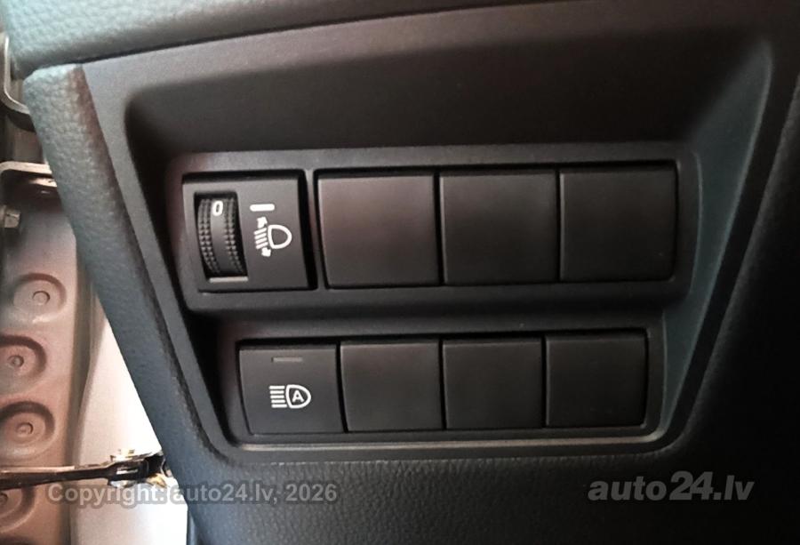 Pelēks Toyota Yaris 2022 Narva, ar dzinēja tilpumu 1.50 L un nobraukumu 34 tūkst. km par 17900 €, foto 18 vietnē AUTOMOTO.COM.LV