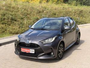 Pelēks Toyota Yaris 2022 Viļņa, ar dzinēja tilpumu 1.49 L un nobraukumu 131 tūkst. km par 16550 €, foto  vietnē AUTOMOTO.COM.LV