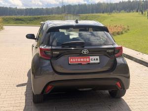 Pelēks Toyota Yaris 2022 Viļņa, ar dzinēja tilpumu 1.49 L un nobraukumu 131 tūkst. km par 16550 €, foto 8 vietnē AUTOMOTO.COM.LV