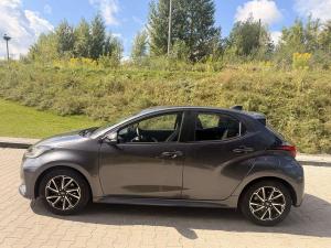 Pelēks Toyota Yaris 2022 Viļņa, ar dzinēja tilpumu 1.49 L un nobraukumu 131 tūkst. km par 16550 €, foto 10 vietnē AUTOMOTO.COM.LV