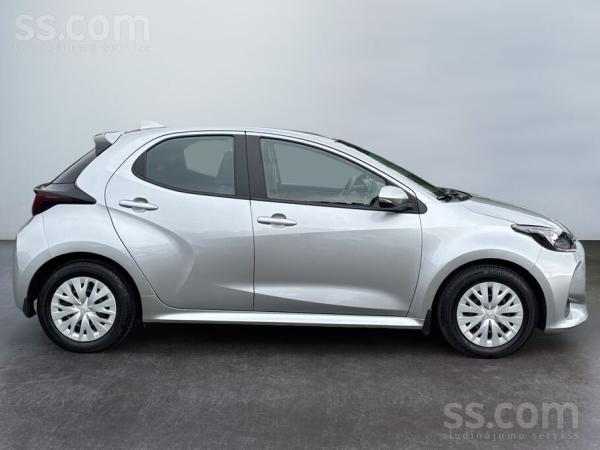 Pelēks Toyota Yaris 2022 Rīga, ar dzinēja tilpumu 1.50 L un nobraukumu 114 tūkst. km par 13630 €, foto 7 vietnē AUTOMOTO.COM.LV