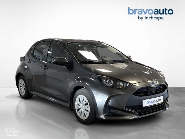Pelēks Toyota Yaris 2022 Viļņa, ar dzinēja tilpumu 1.50 L un nobraukumu 76 tūkst. km par 16200 €, foto 8 vietnē AUTOMOTO.COM.LV