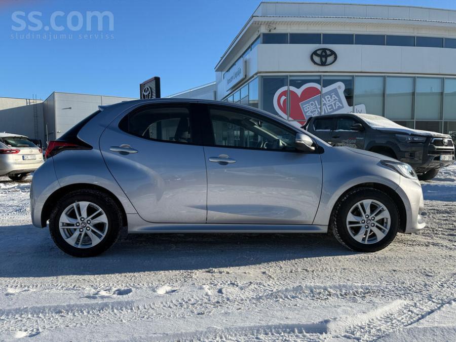 Pelēks Toyota Yaris 2023 Liepāja, ar dzinēja tilpumu 1.50 L un nobraukumu 69 tūkst. km par 16400 €, foto 18 vietnē AUTOMOTO.COM.LV